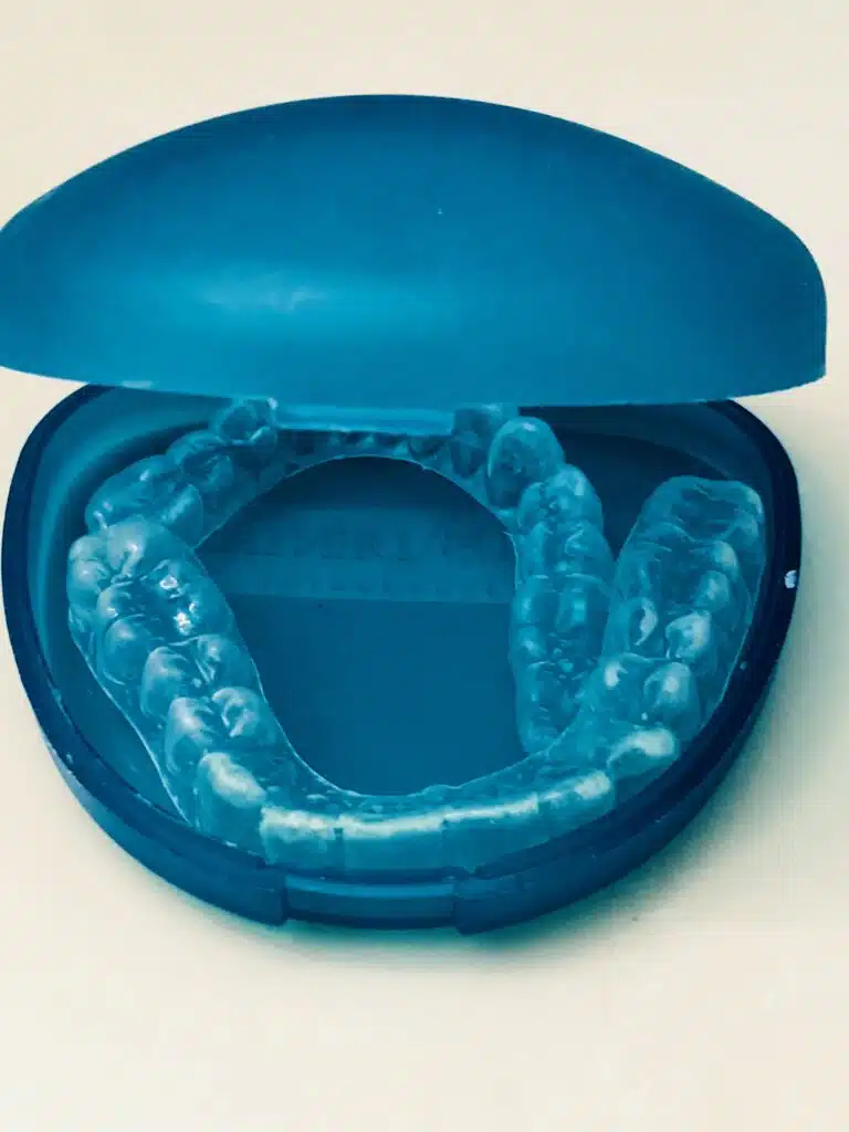 Invisible Braces And Clear Aligners In London | Smile Cliniq